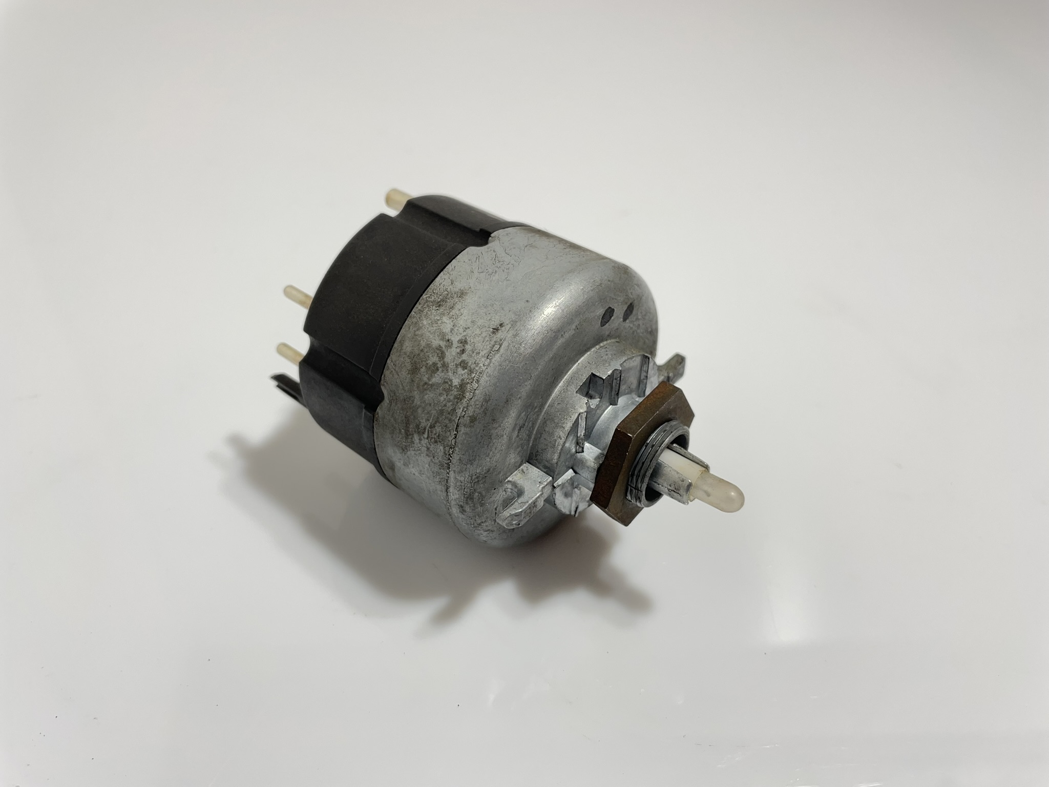 0005456004 - Headlight control switch | 408