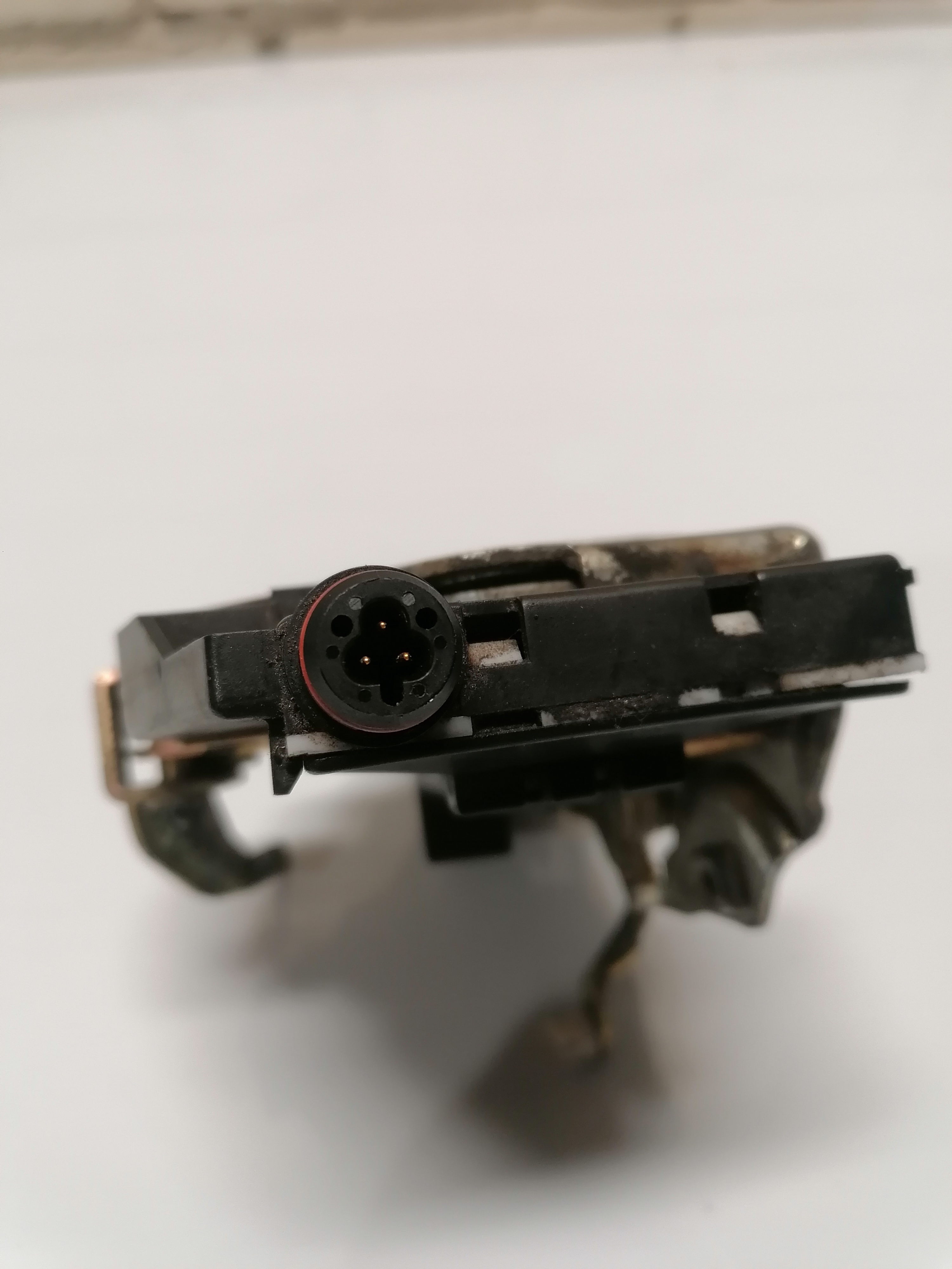 1297200135 - Left Side Door Lock Latch Actuator 89-95 | 58