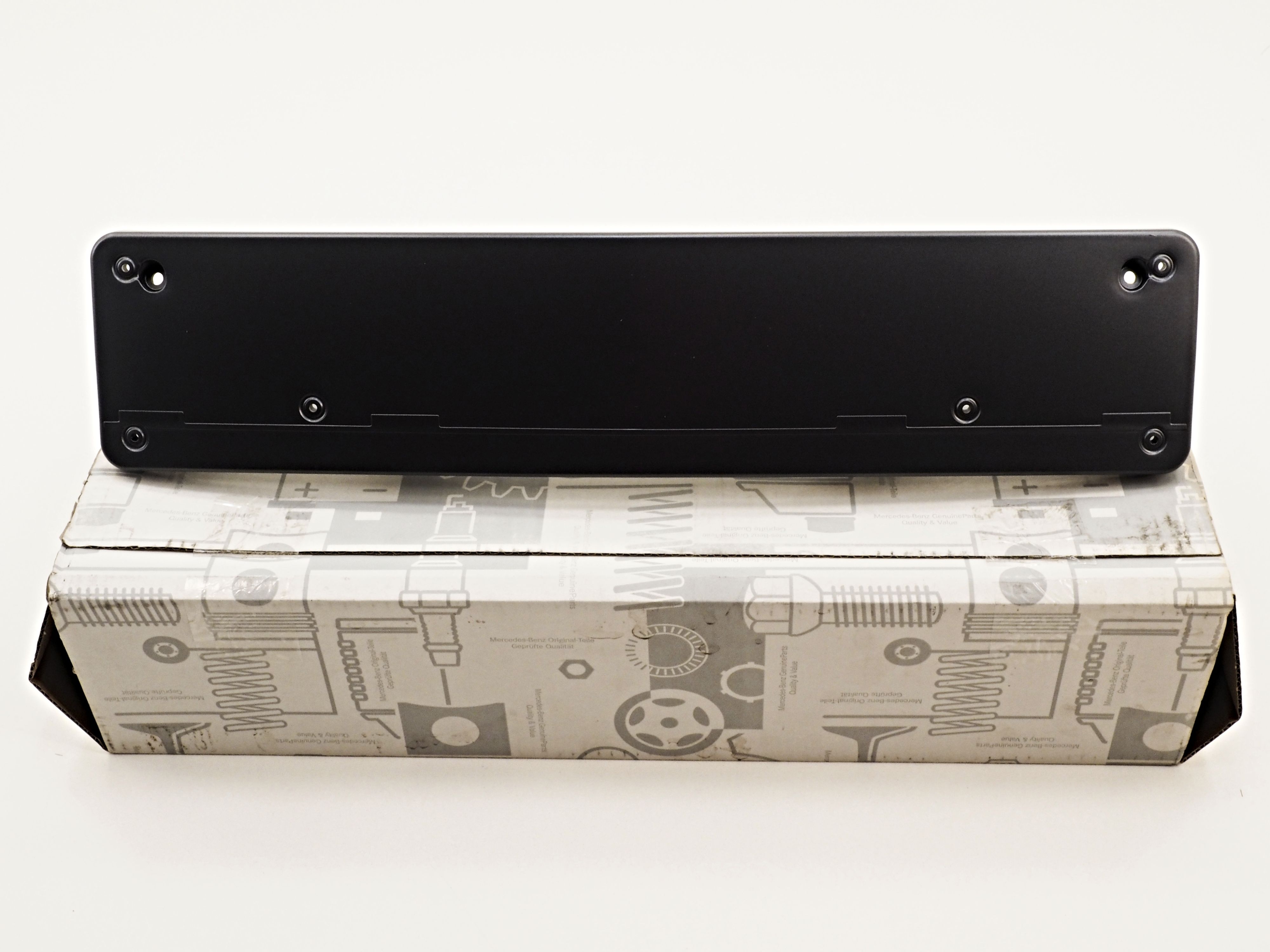 1298850081 - Prefacelift front bumper license plate holder | 3569