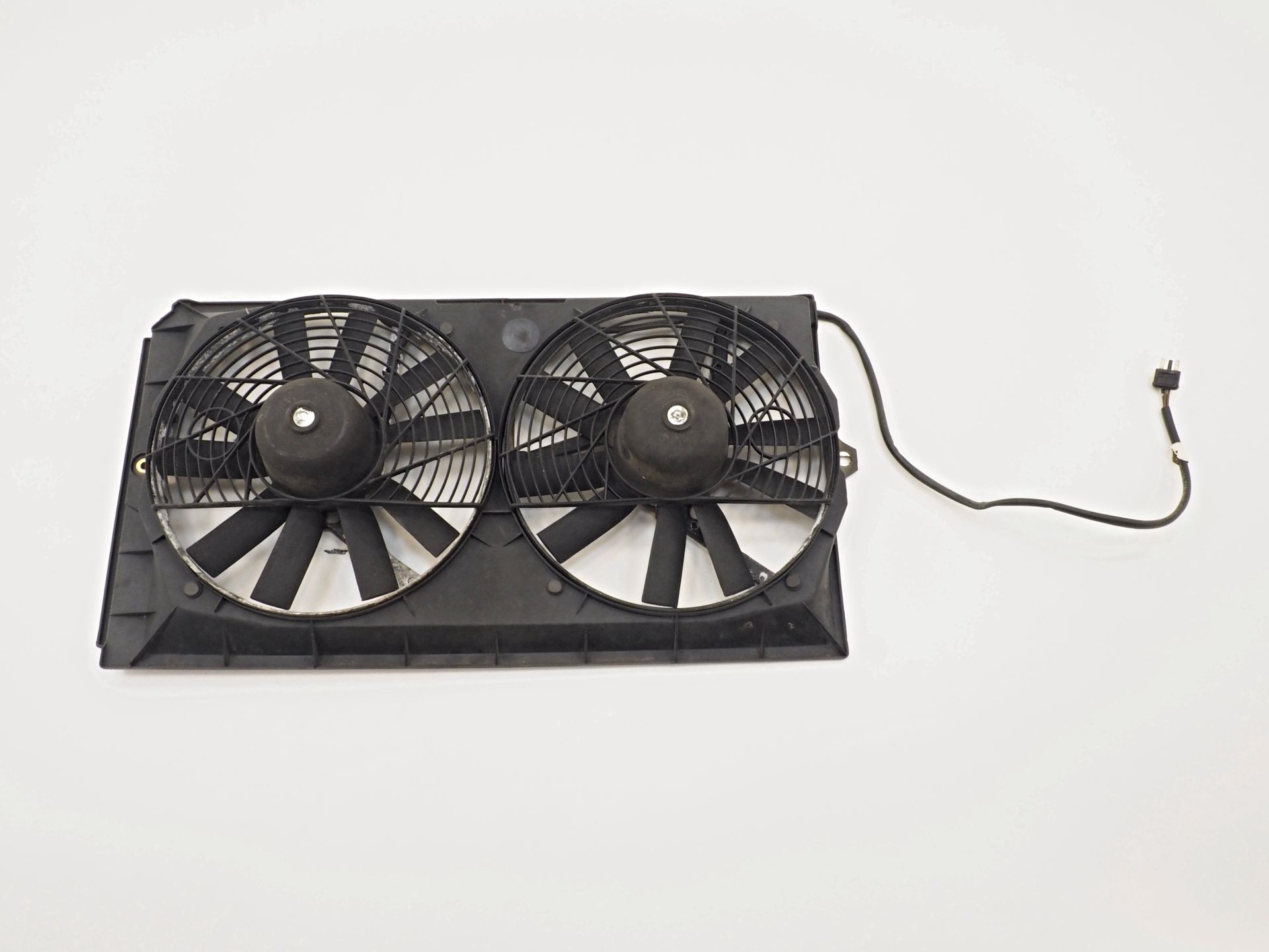 0005007693 - Engine Radiator Cooling Fan Module | 3295