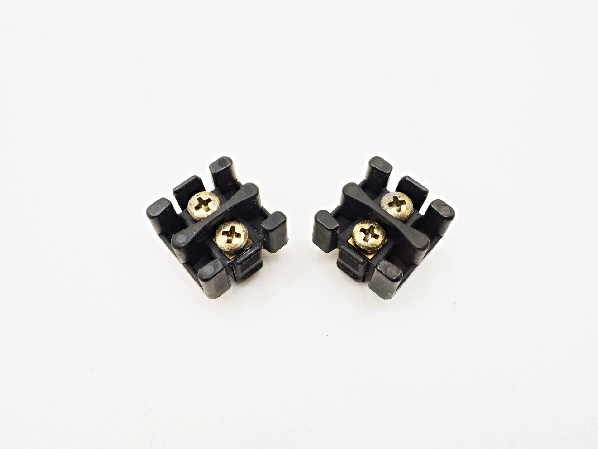 0005400269 - Conector electric power window | 2056