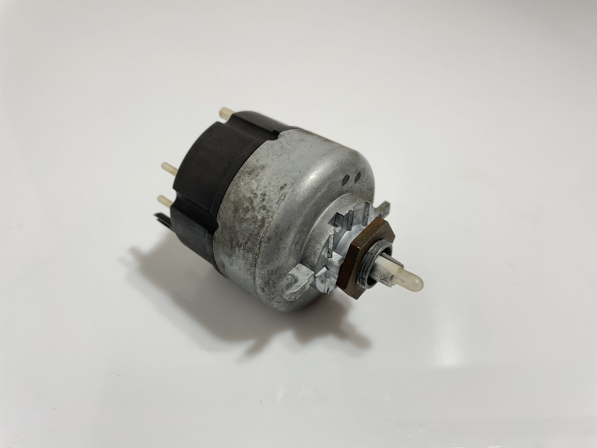 0005456004 - Headlight control switch | 408