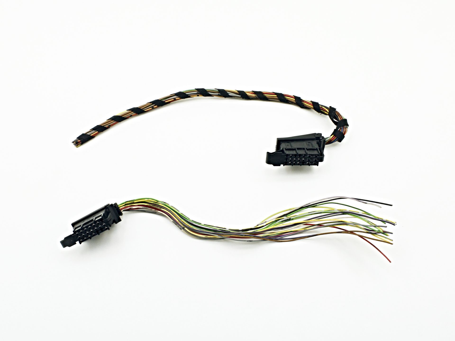 0175454228 - Memory control unit wiring connectors | 1209