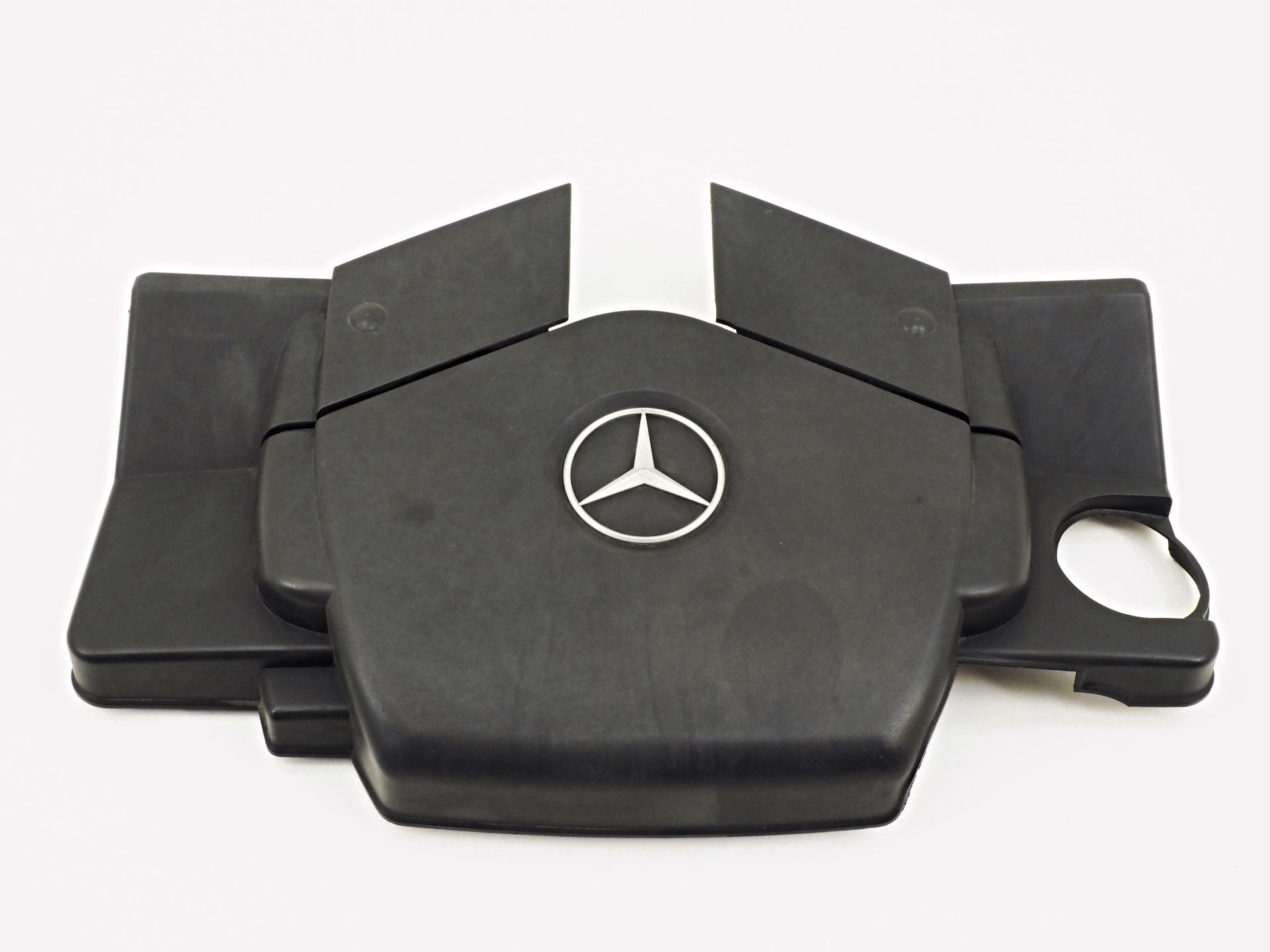 1130100367 - Engine top cover | 2117