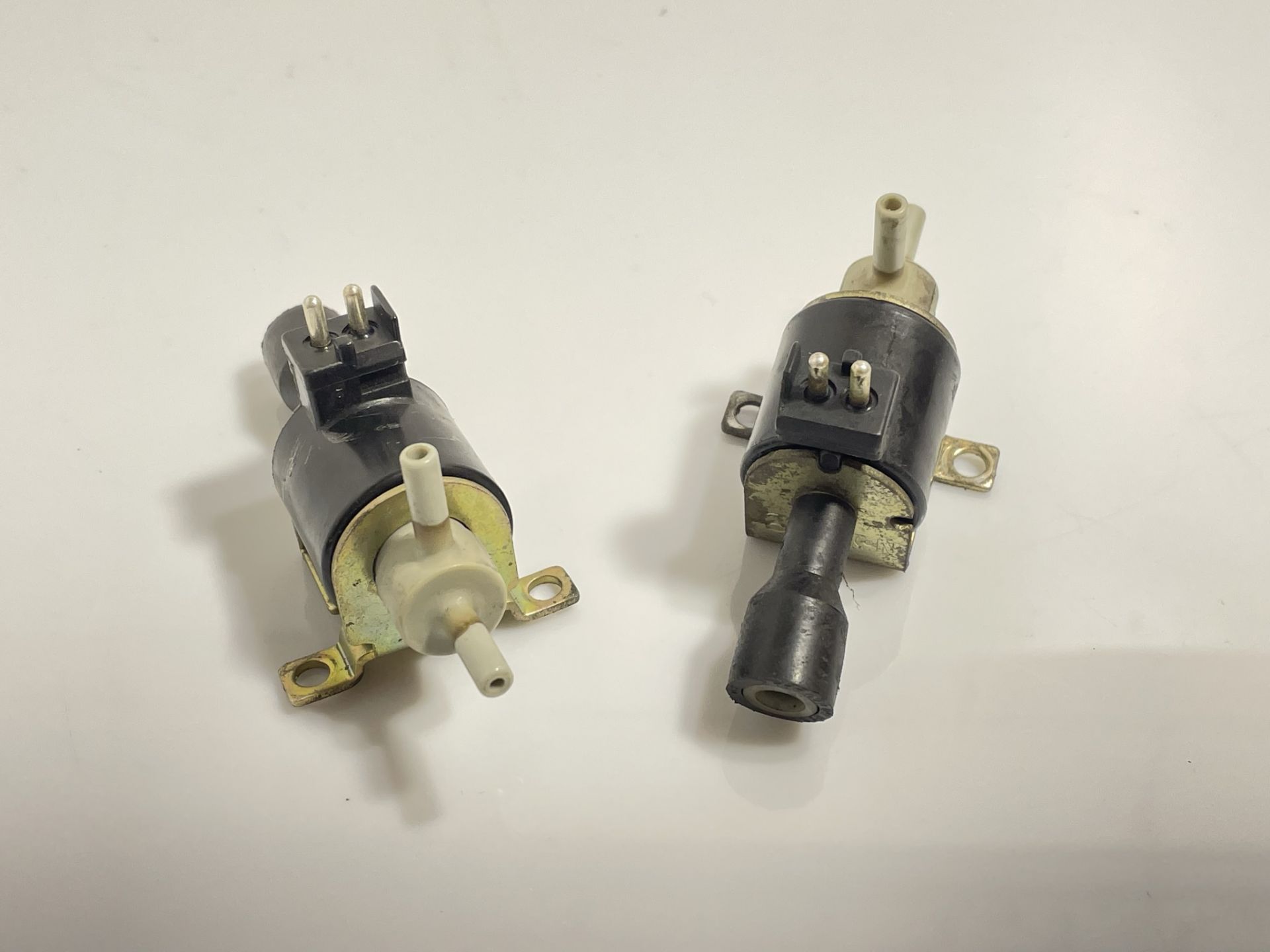 1170780981 - Vacuum solenoid valve | 482