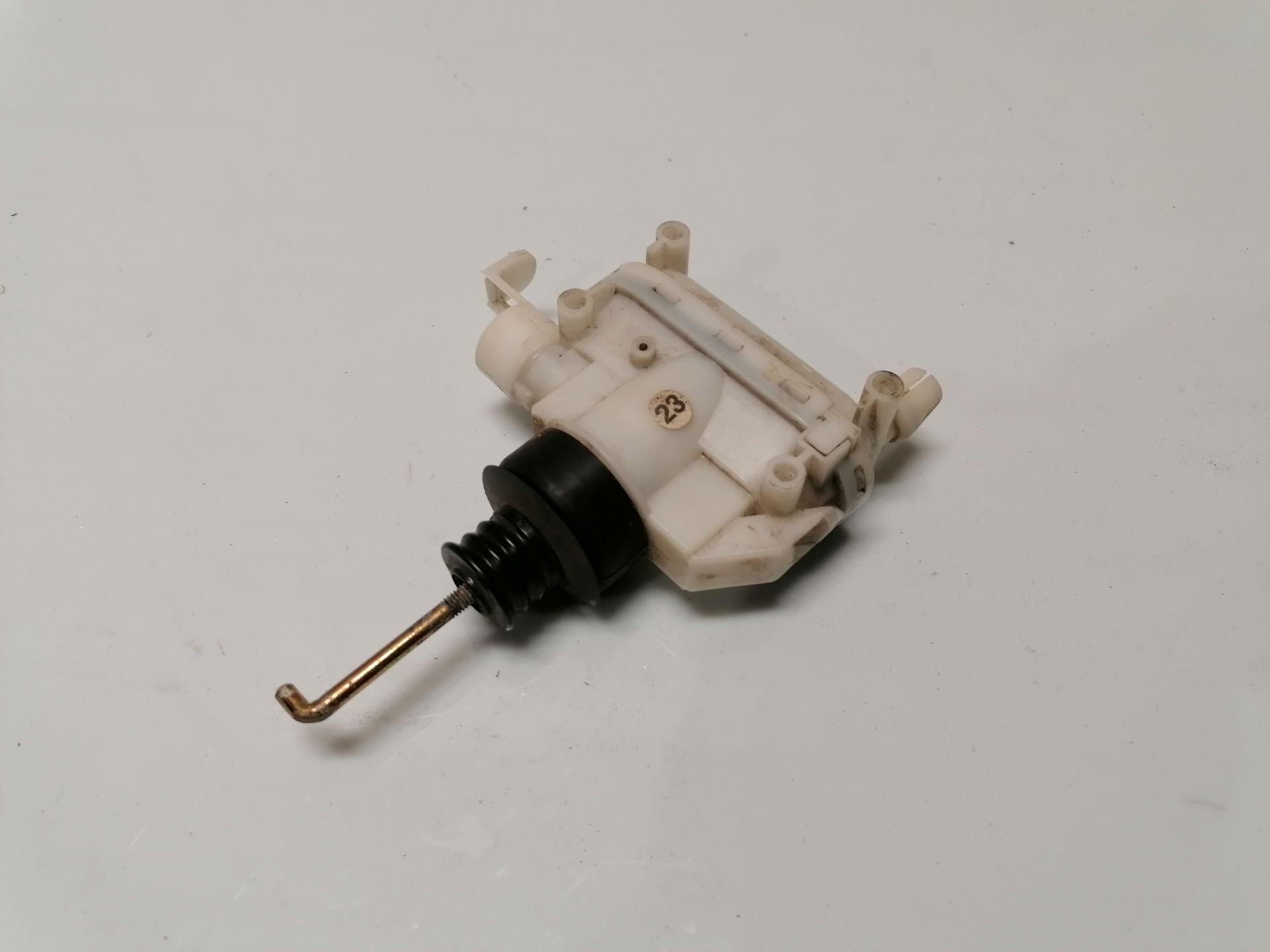1248002175 - Door lock Vacuum Actuator | 33