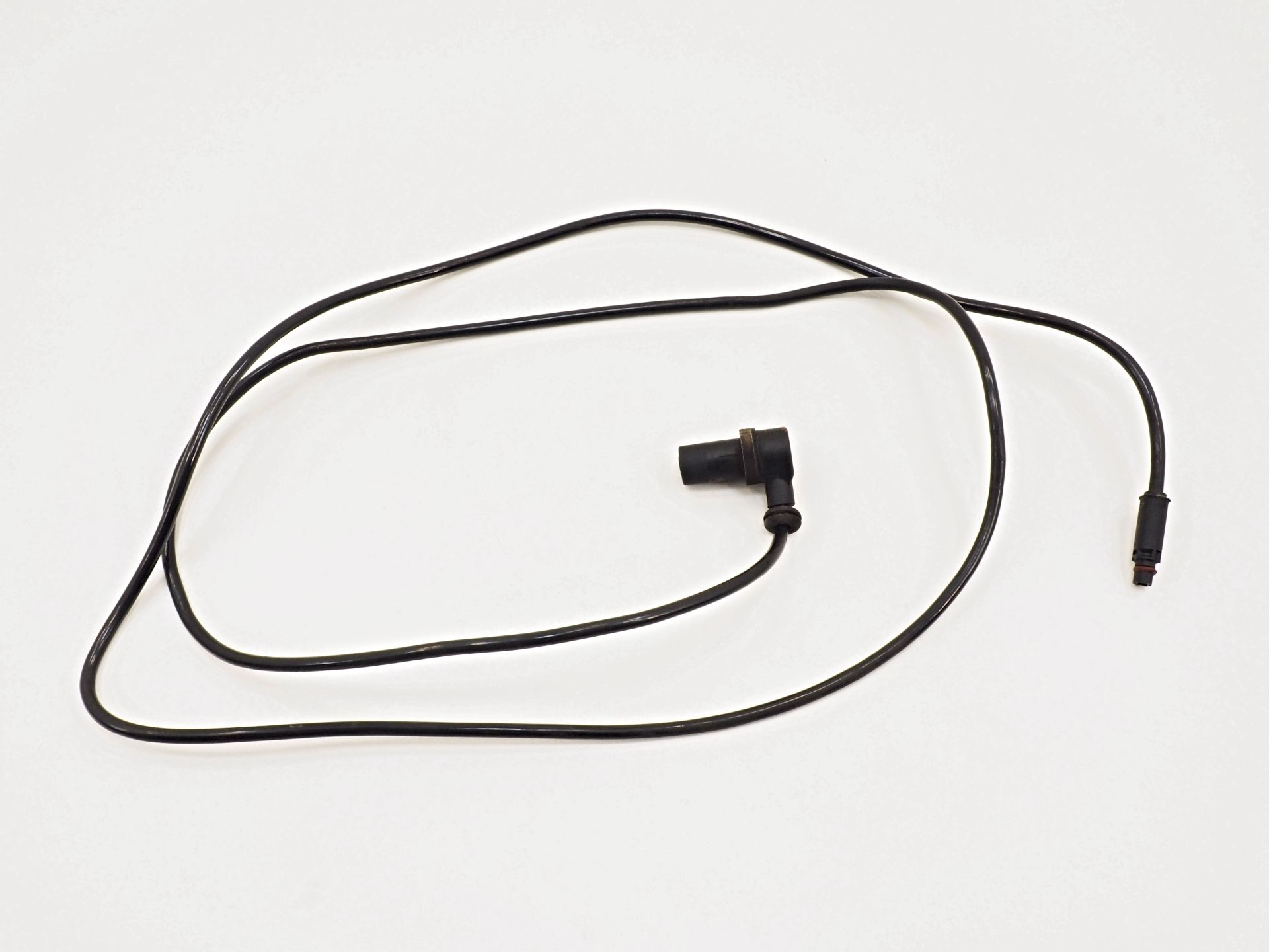 1295402917 - ABS Rear left wheel speed sensor | 3440