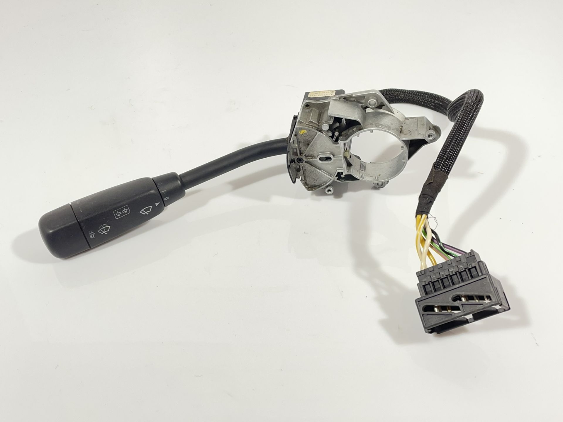 1295403644 - Wiper and turn signal control switch | 718