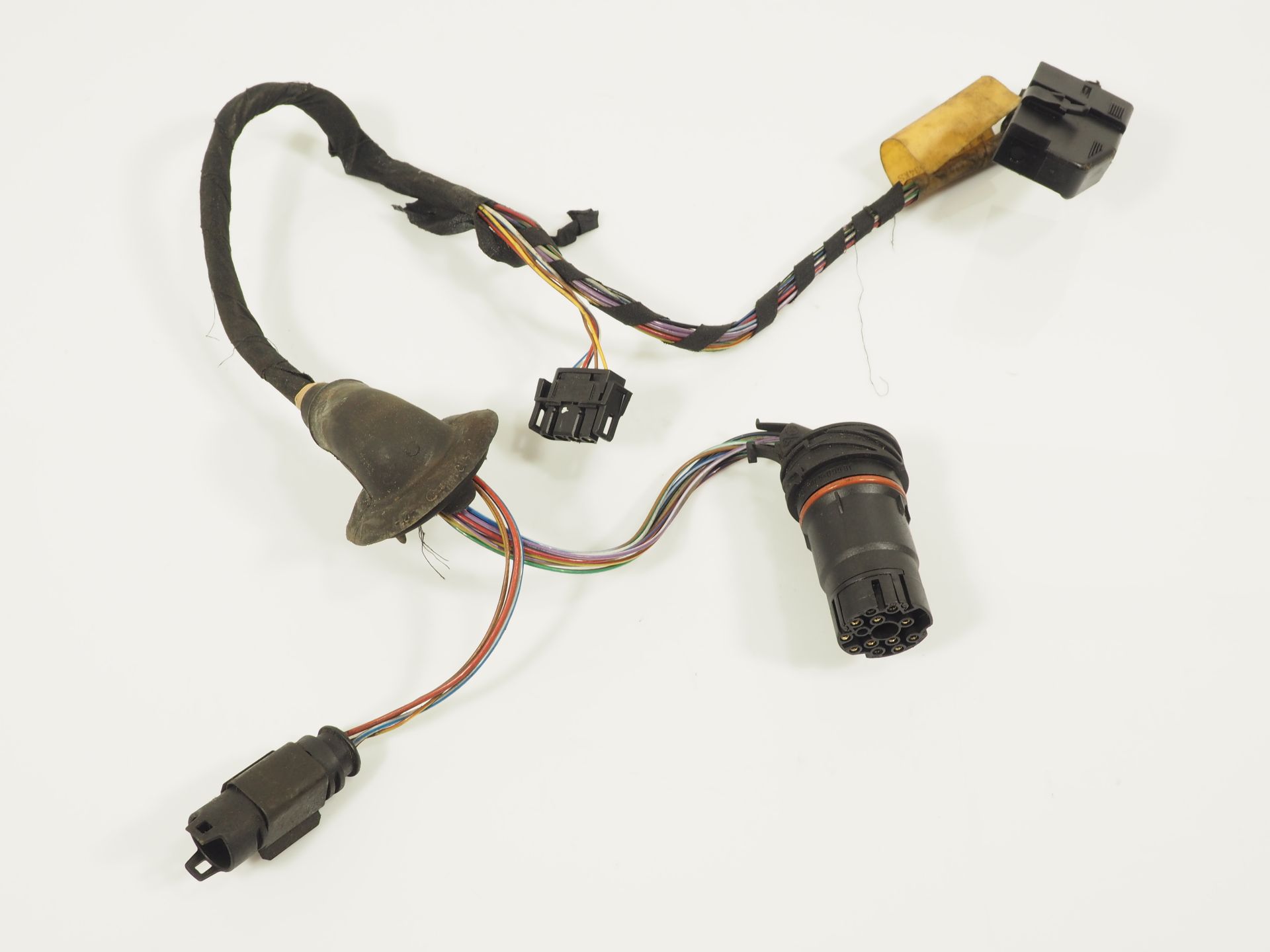 1295408634 - Transmission wiring harness | 913