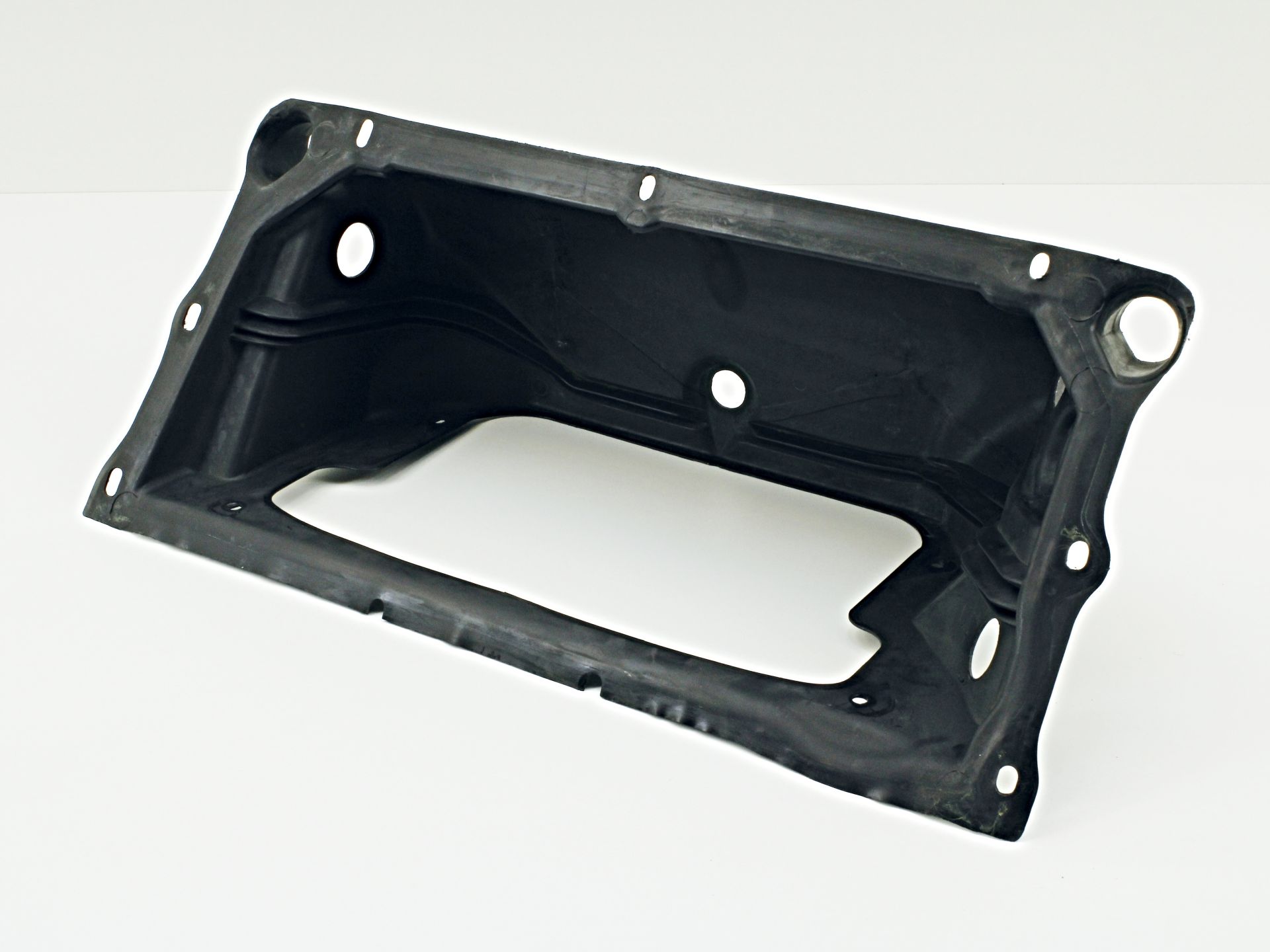 1296280370 - Shell intermediate piece channel | 1248