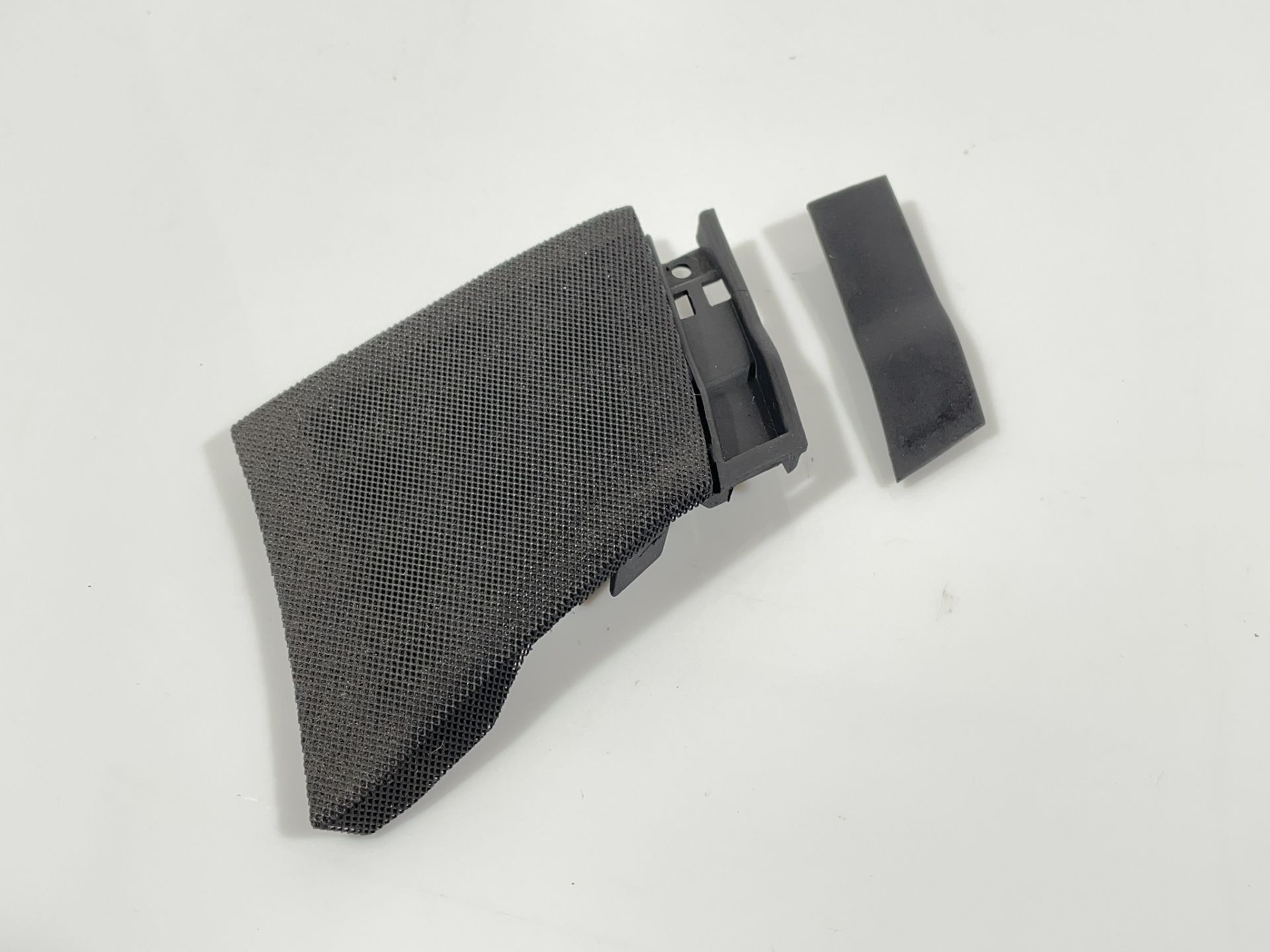 1296800239 - Speaker Cover Right | 789