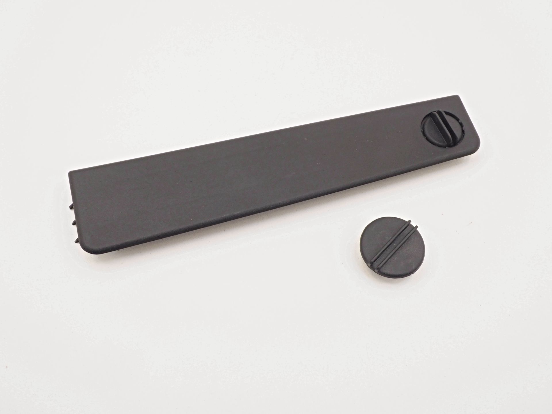 1297500039 - Trunk compartment covers | 3026