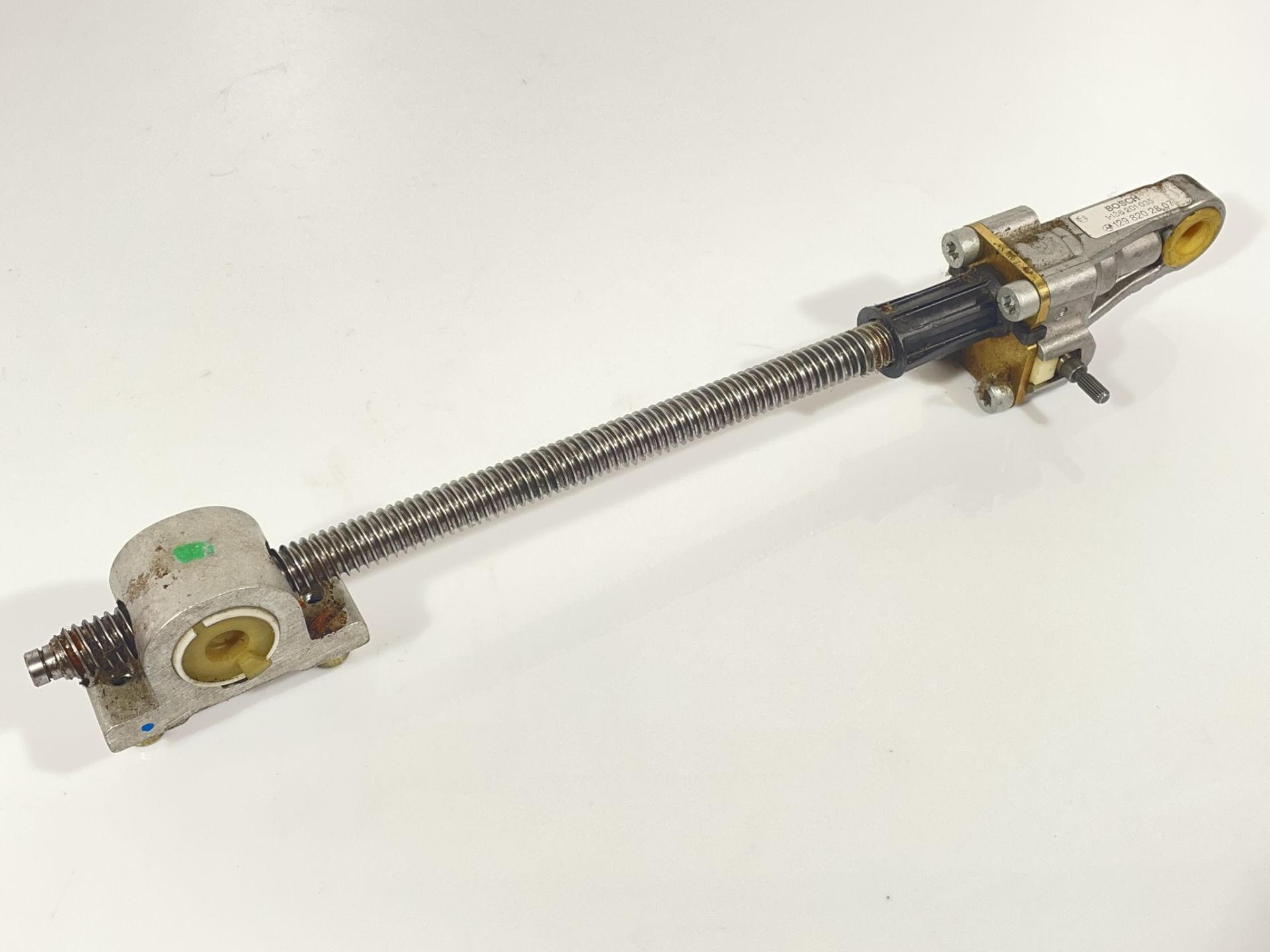 1298202807 - Seat track rail right side | 625