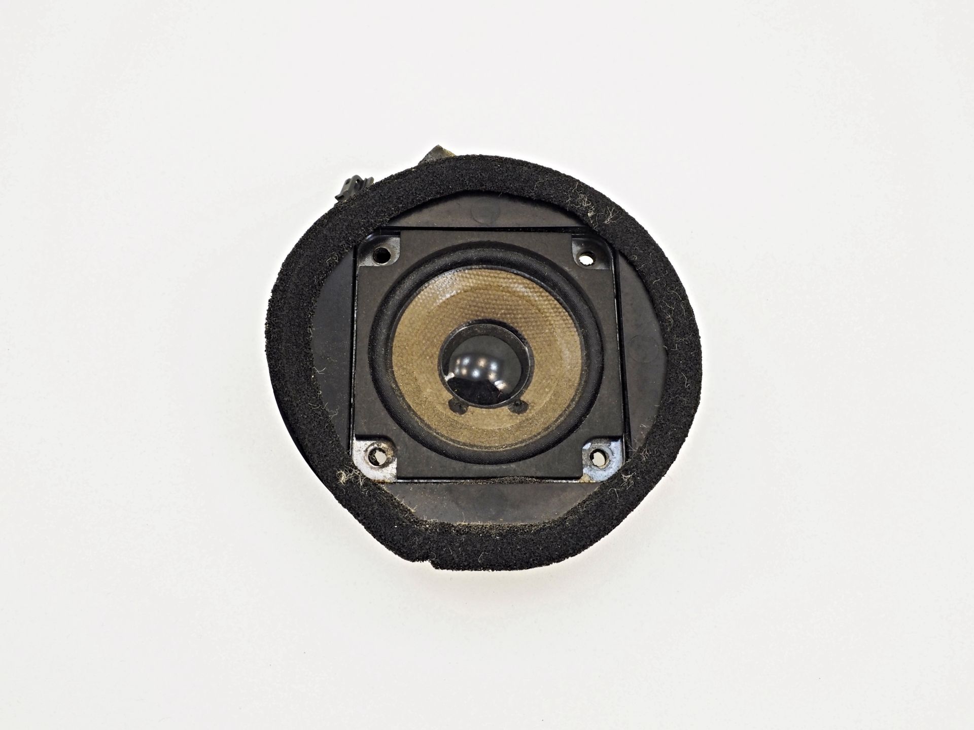 1298271914 - Left rear panel speaker | 1901