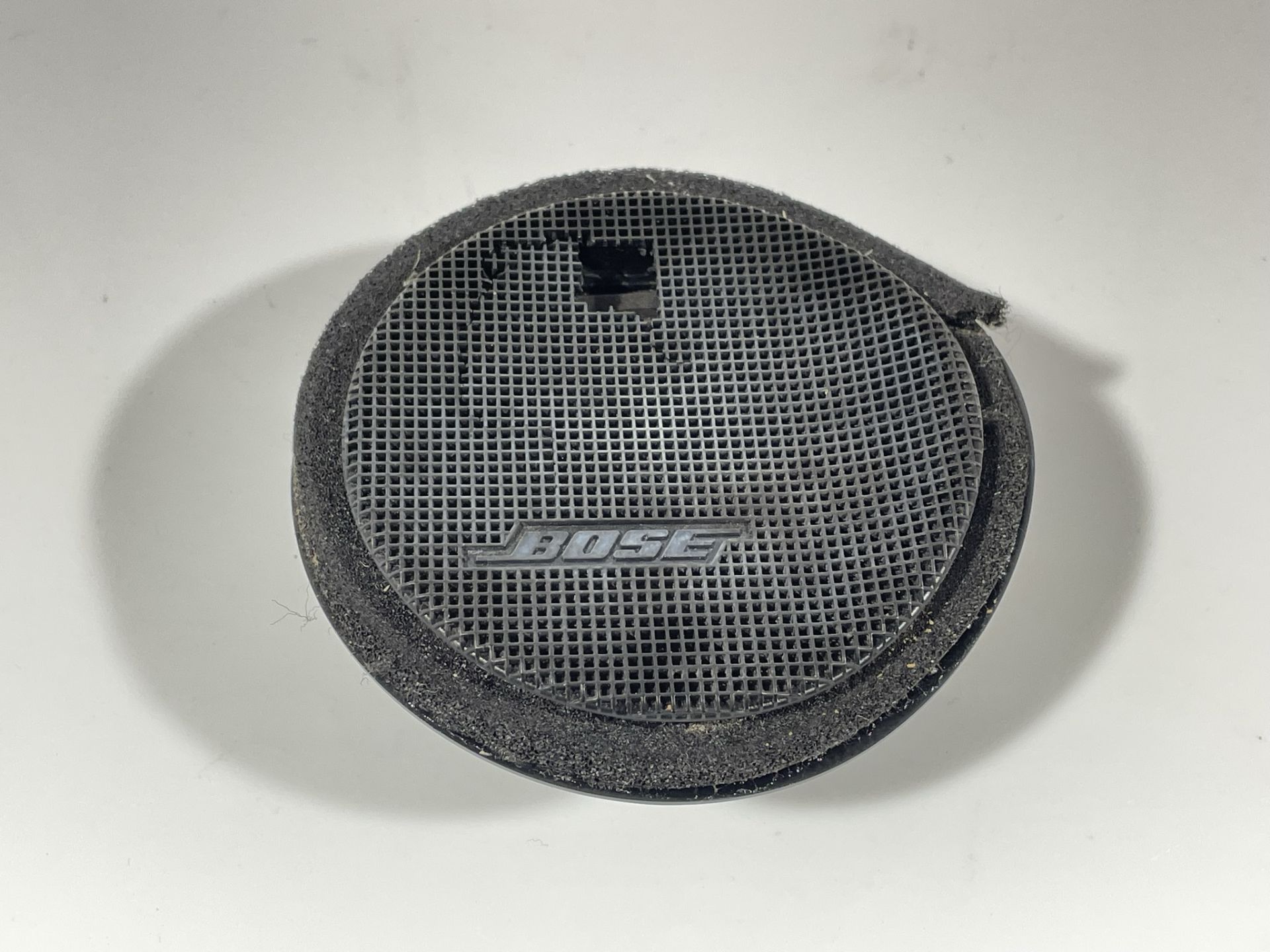 1298272014 - Rear right panel speaker | 758