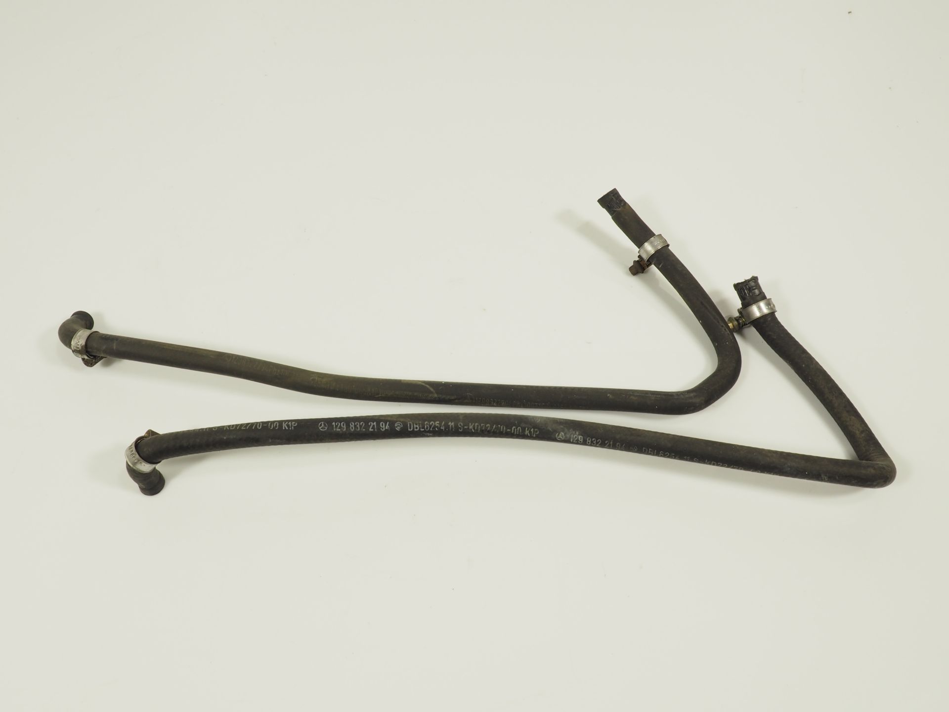 1298322294 - Heating water hose for washer fluid heater | 925