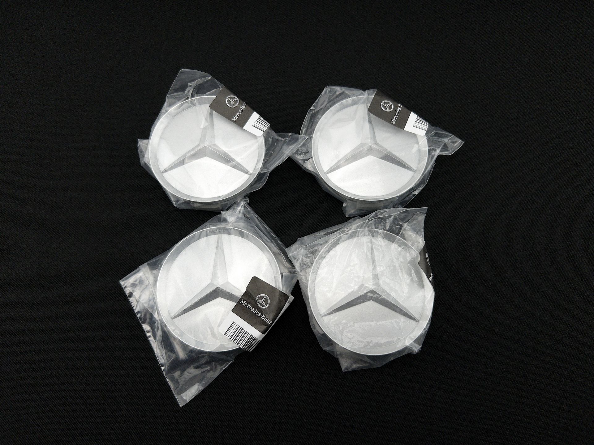 2014000425 - Wheel center hub cap set of 4 pieces | 3794