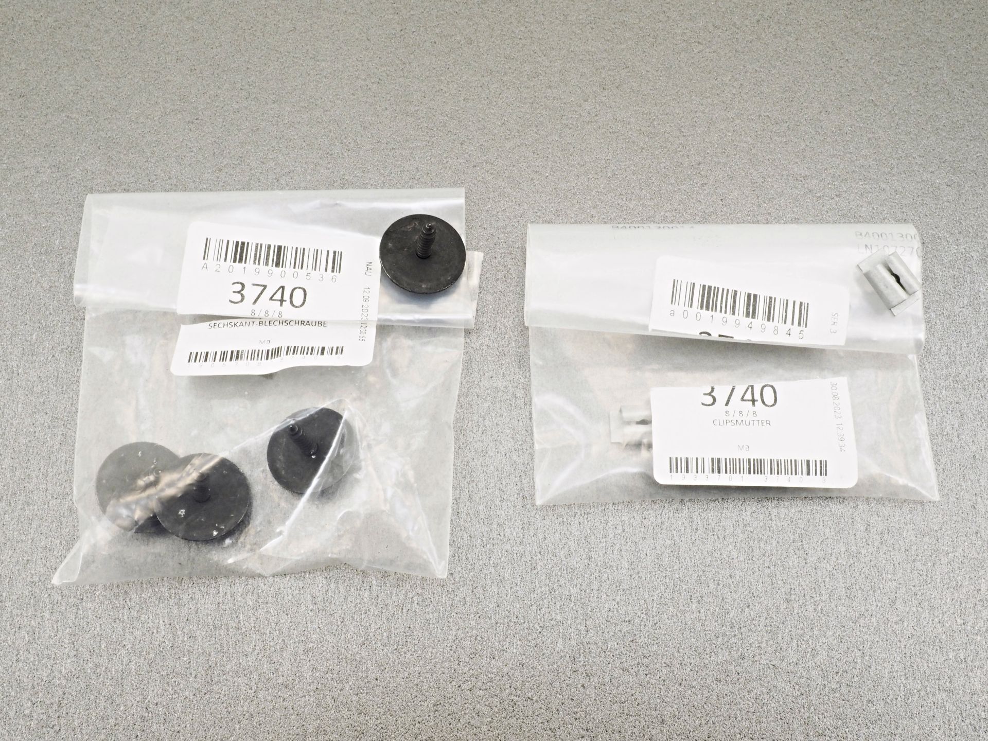 2019900536 - Engine compartment shield bolts and clip nuts | 2132