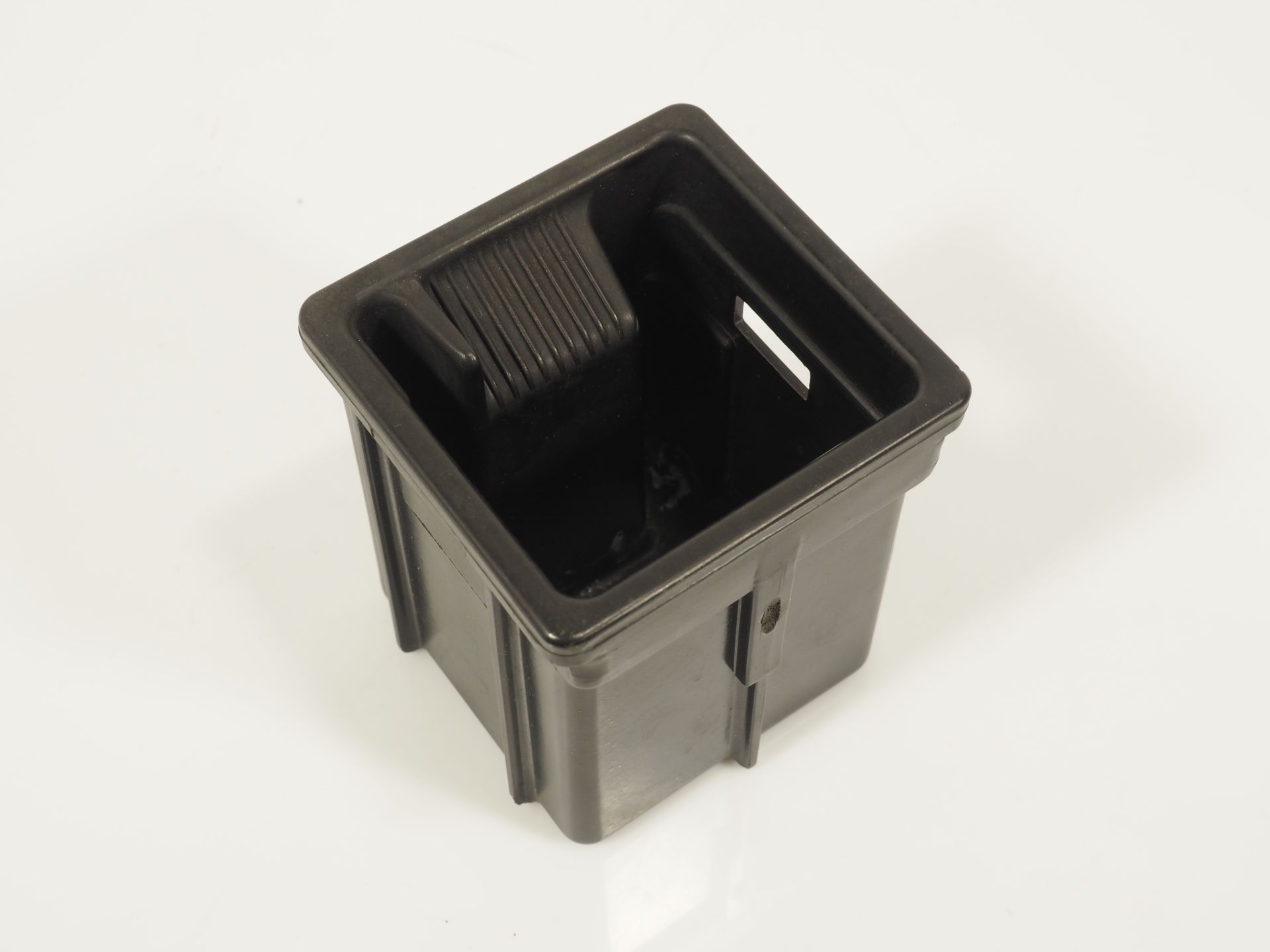 1298100028 - Interior Ashtray Insert | 1006