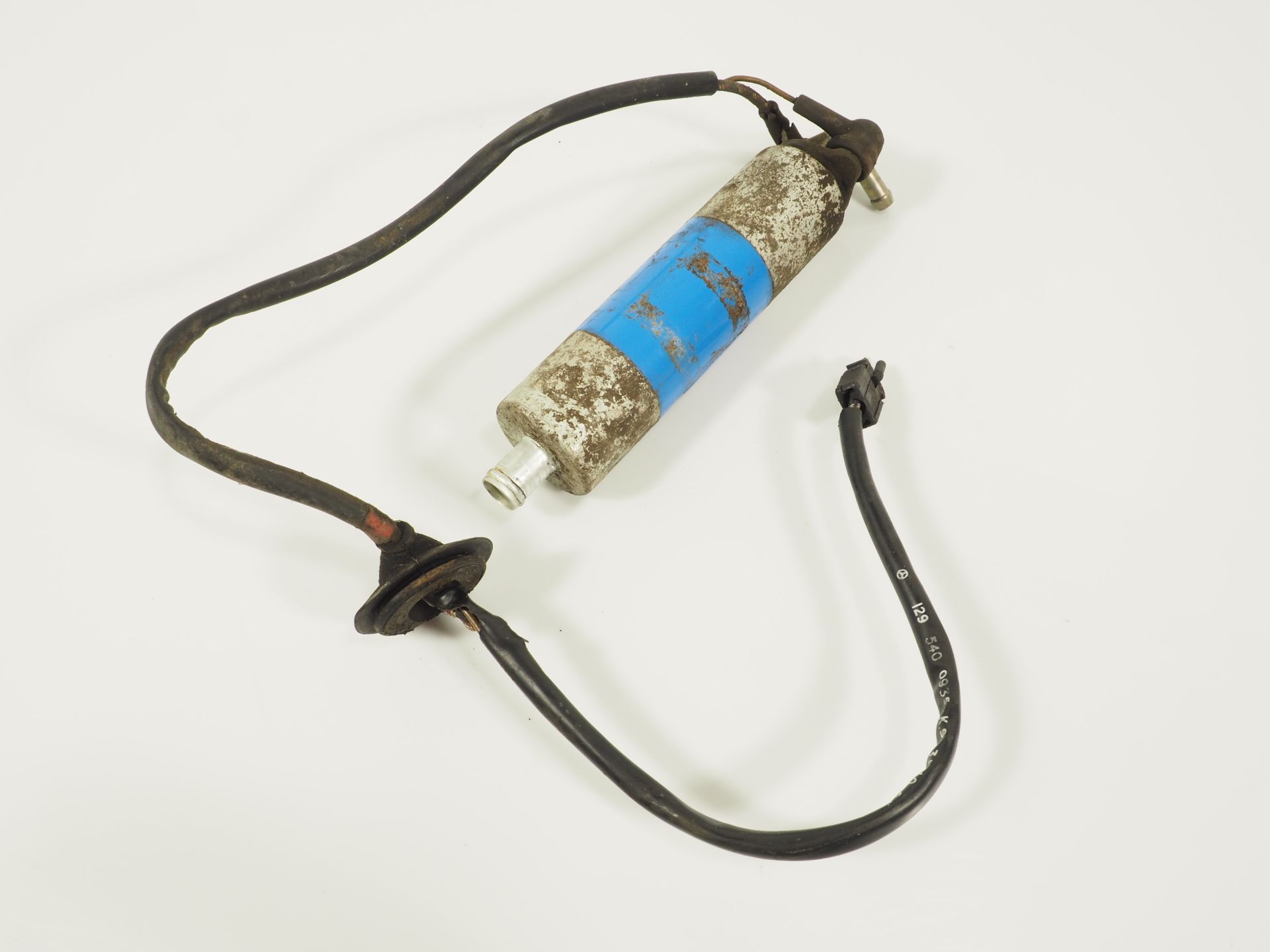 0004706094 - Electric fuel pump | 1080