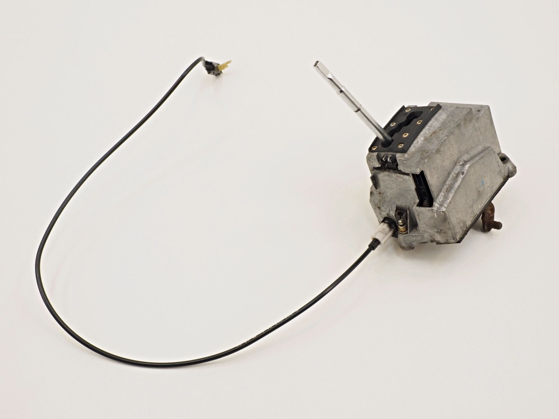 2202673324 - Gear selector shifter | 2955