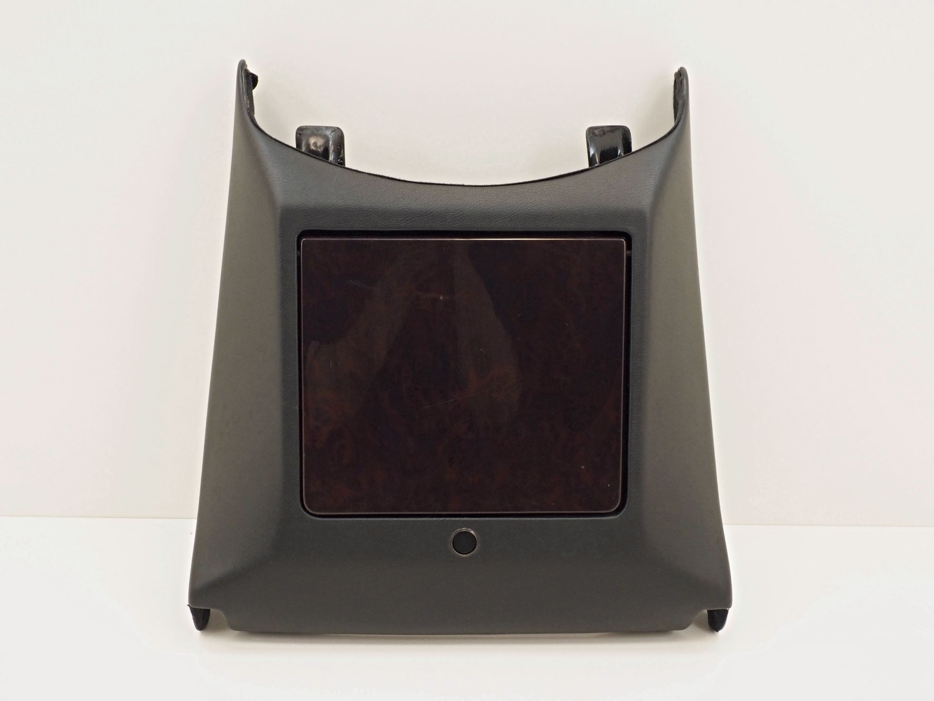 2209102039 - Front seat rear trim with folding table | 2839